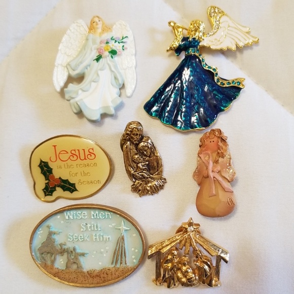 Jewelry | Vintage Gold Jesus Angel Nativity Religious Pins | Poshmark